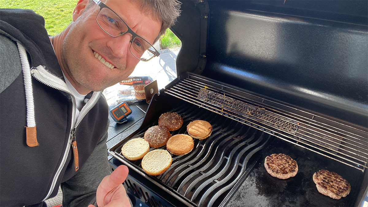 Basti's BBQ Corner - Classic Burger